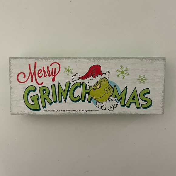 The Grinch | Holiday | Merry Grinchmas Sign | Poshmark
